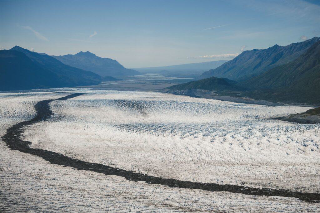 Exploring Knik Glacier: Alaska's Hidden Gem